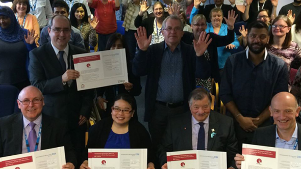 Leicestershire Partnership NHS Trust (LPT) signs BDA’s BSL Charter ...